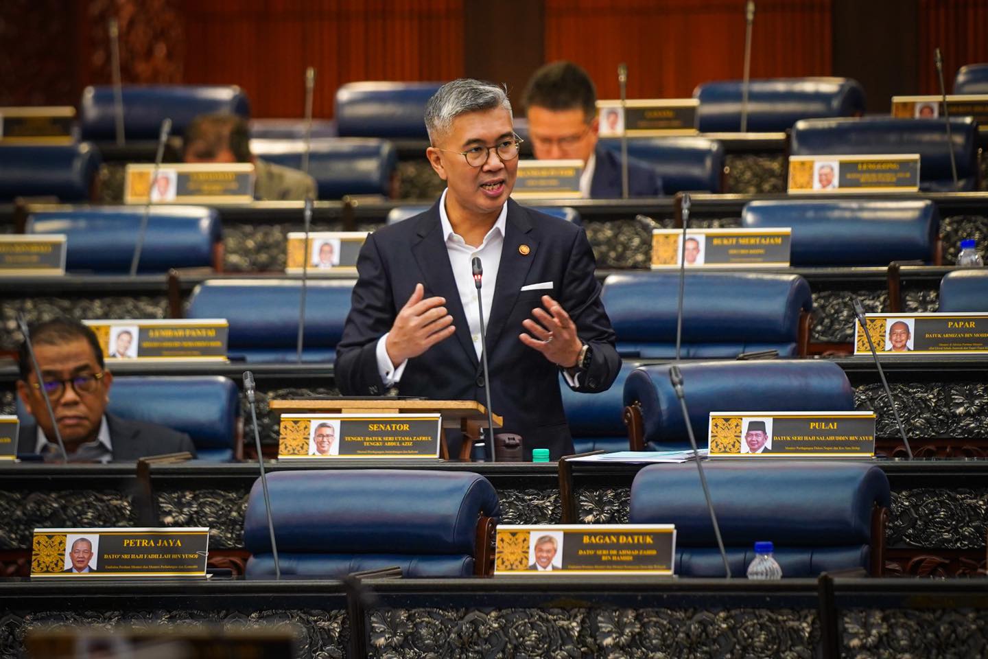 Malaysia government in talks with Proton, Perodua to expedite ...