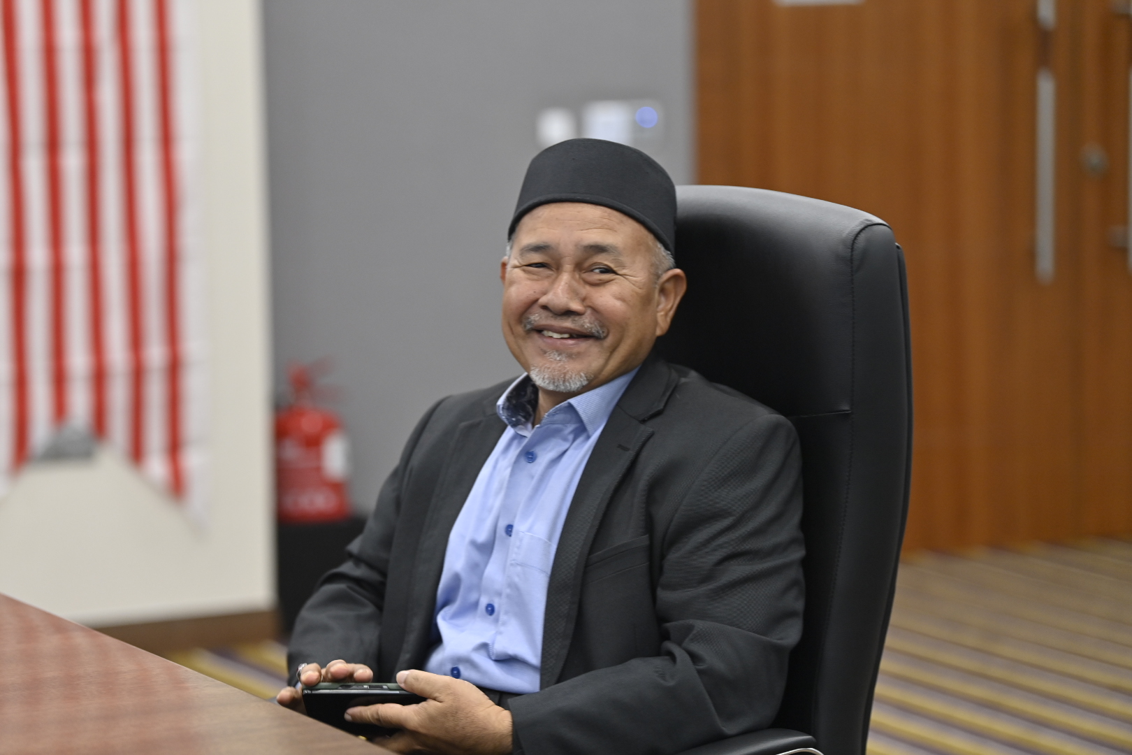 Sekalung penghargaan dan terima kasih kepada YB Dato’ Sri Tuan Ibrahim ...