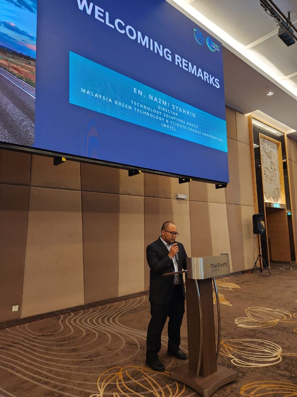 Focus Group Discussion (FGD) untuk tiga skop projek RMK12-LCMB ...